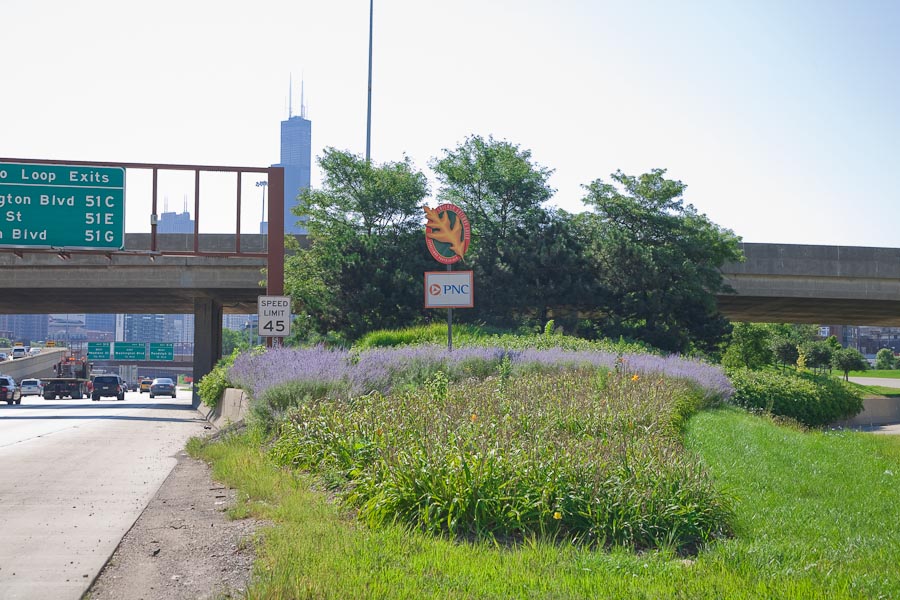 Kennedy Expressway southbound at the Ohio Street exit | Chicago Gateway ...
